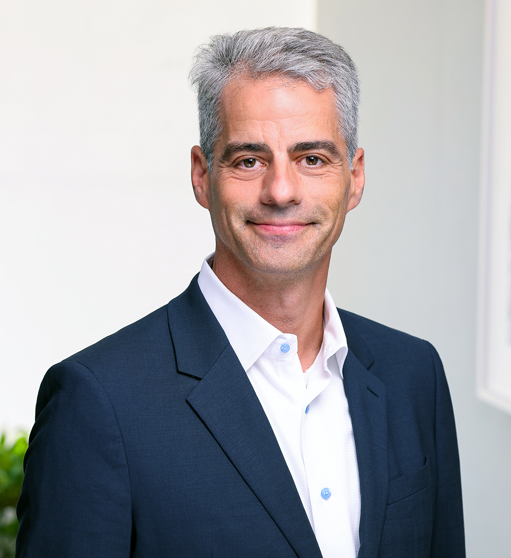 A Winning Team | Arsenal Capital Partners