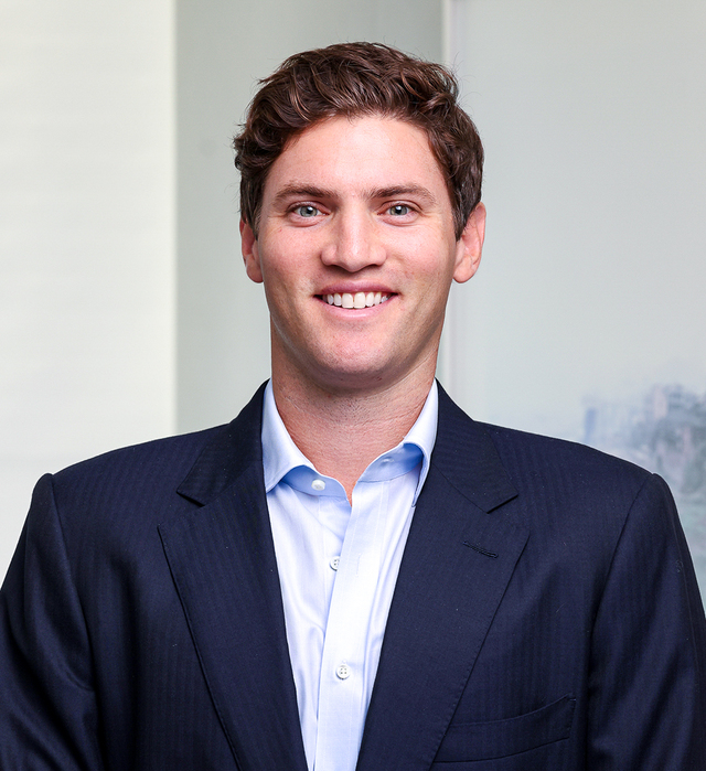 A Winning Team | Arsenal Capital Partners