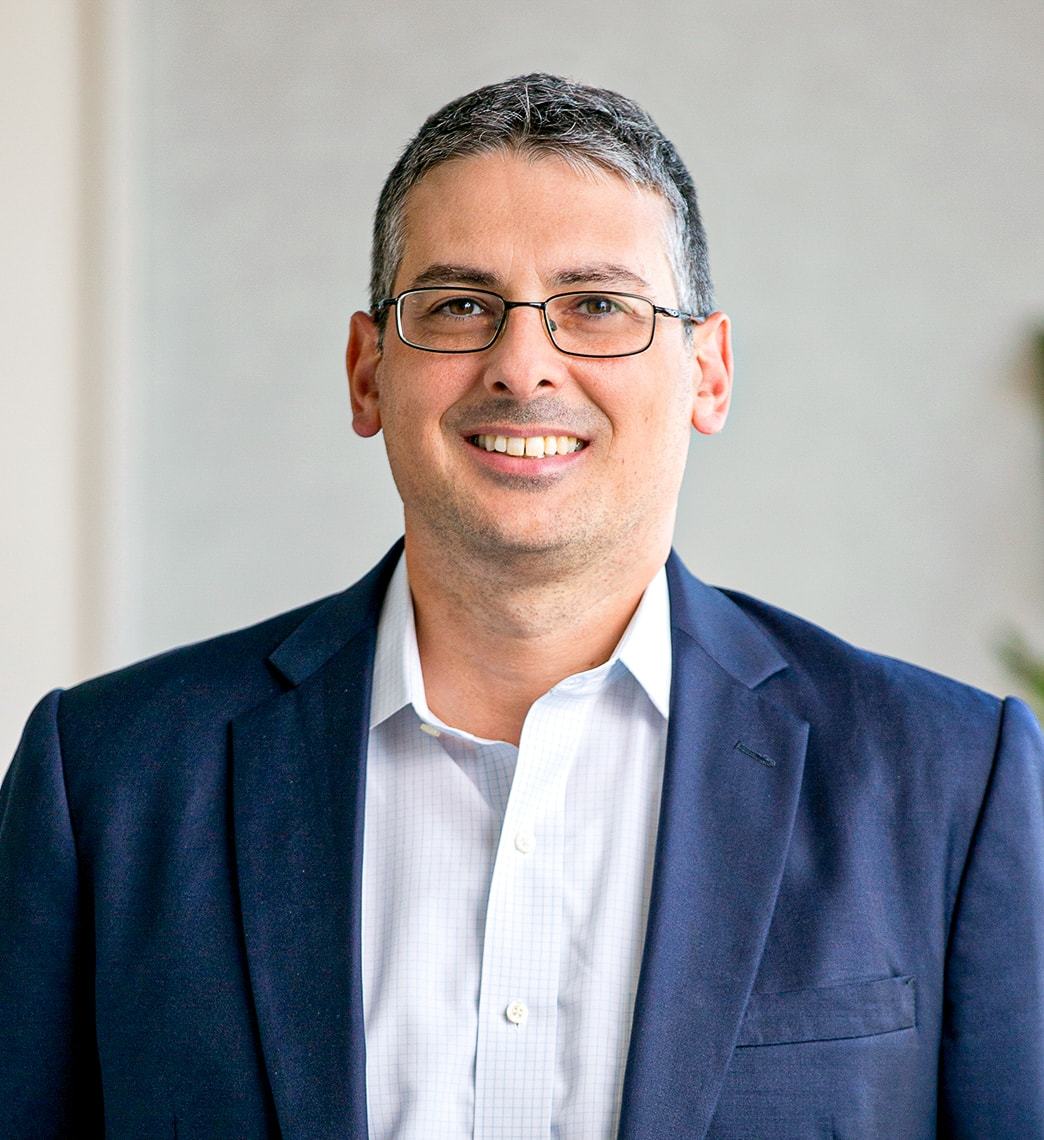 A Winning Team | Arsenal Capital Partners